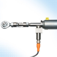 Micro-Epsilon | Applications | Mobile Machines